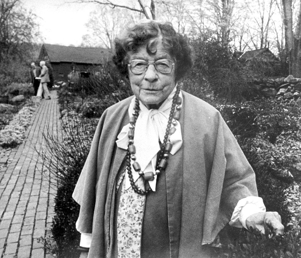 Adelma Grenier Simmons and the Lucidity of Herbal Adoration | Center ...